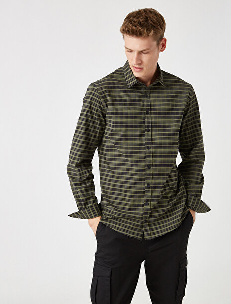 Koton Erkek Çizgili Klasik Kesim Klasik Yaka Uzun Kollu Gömlek Koton Erkek Çizgili Klasik Kesim Klasik Yaka Uzun Kollu Gömlek
