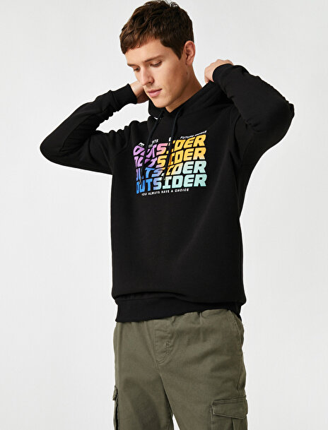 Koton Erkek Yazılı Baskılı Kapüşonlu Sweatshirt Koton Erkek Yazılı Baskılı Kapüşonlu Sweatshirt