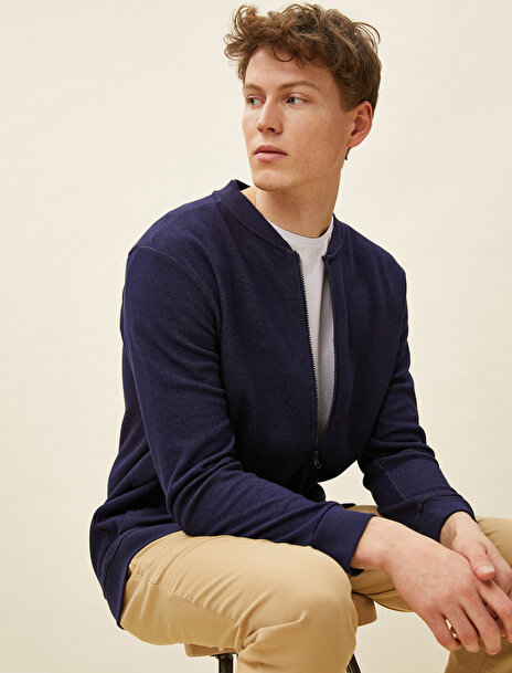 Koton Erkek Kolej Yaka Fermuarlı Pamuklu Sweatshirt Koton Erkek Kolej Yaka Fermuarlı Pamuklu Sweatshirt