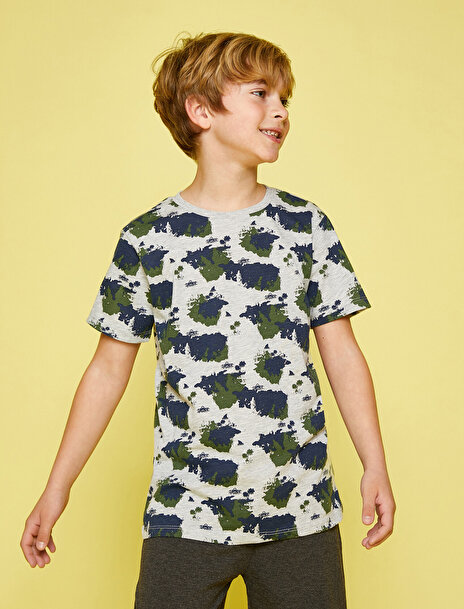 Koton Erkek Çocuk Kamuflaj Baskılı Tişört Kısa Kollu Pamuklu