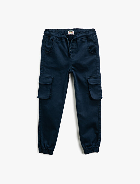 Koton Erkek Çocuk Beli Bağlamalı Kargo Pantolon Koton Erkek Çocuk Beli Bağlamalı Kargo Pantolon