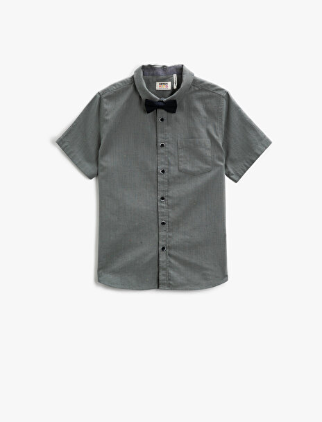 Koton Erkek Çocuk Kısa Kollu Gömlek Klasik Yaka Pamuklu Papyonlu Koton Erkek Çocuk Kısa Kollu Gömlek Klasik Yaka Pamuklu Papyonlu