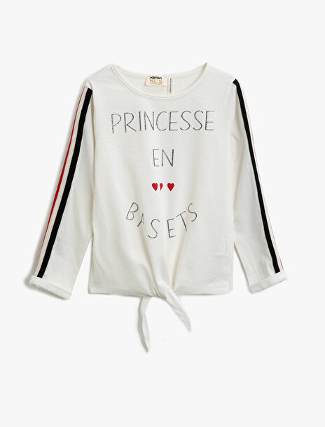 Koton Kız Çocuk Yazılı Simli Baskılı Şeritli Bağlamalı Tişört Koton Kız Çocuk Yazılı Simli Baskılı Şeritli Bağlamalı Tişört
