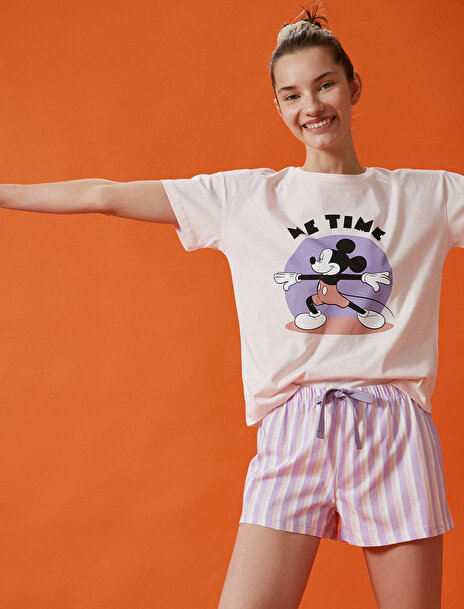 Koton Kadın Mickey Mouse Pijama Takımı Şortlu Pamuklu Disney Lisanslı Koton Kadın Mickey Mouse Pijama Takımı Şortlu Pamuklu Disney Lisanslı