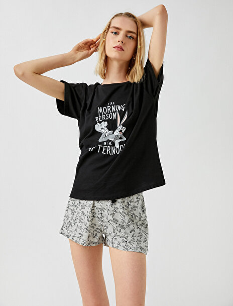 Koton Kadın Bugs Bunny Lisanlı Pijama Takımı
