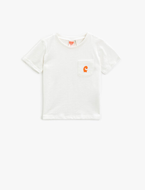 Koton Erkek Çocuk Cepli Tişört Pamuklu Kısa Kollu Bisiklet Yaka Baskılı