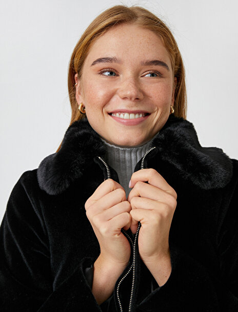 Koton Kadın Suni Kürk Yaka Fermuarlı Kaban