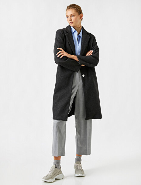 Koton Kadın Parlak Taş Düğmeli Katlı Yaka Uzun Kaban