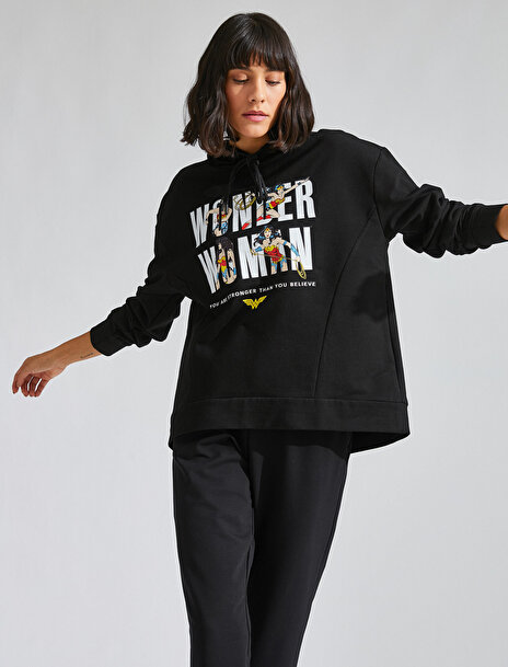 Koton Kadın Warner Bros Lisanslı Baskılı Kapüşonlu Sweatshirt