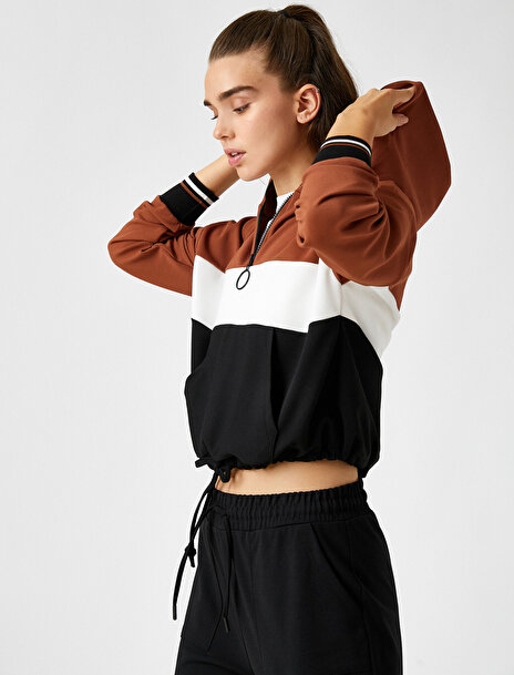 Koton Kadın Renk Bloklu Kapüşonlu Yakası Fermuarlı Beli Bağcıklı Sweatshirt Koton Kadın Renk Bloklu Kapüşonlu Yakası Fermuarlı Beli Bağcıklı Sweatshirt