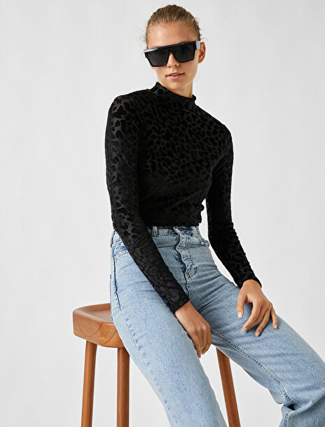 Koton Kadın Yarım Balıkçı Yaka Tişört Uzun Kollu