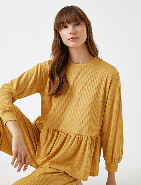 Koton Kadın Fırfırlı Bluz Kolları Lastikli Uzun Kollu