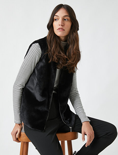 Koton Kadın Suni Kürk Yelek Fermuarlı Kolsuz