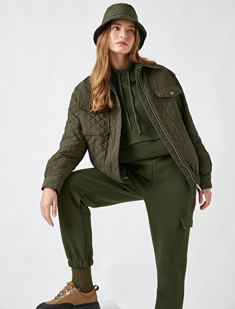 Koton Kadın Oversize Kapitone Ceket Cepli Koton Kadın Oversize Kapitone Ceket Cepli