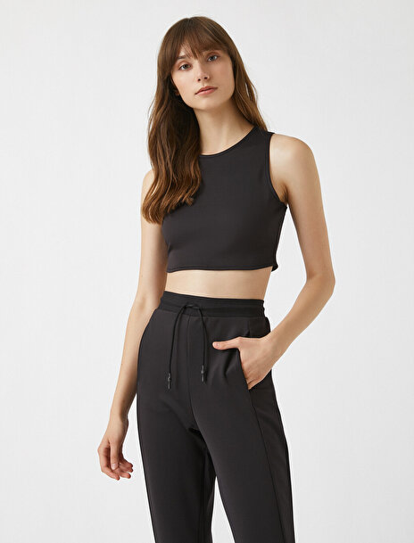 Koton Kadın Crop Atlet Bisiklet Yaka Basic