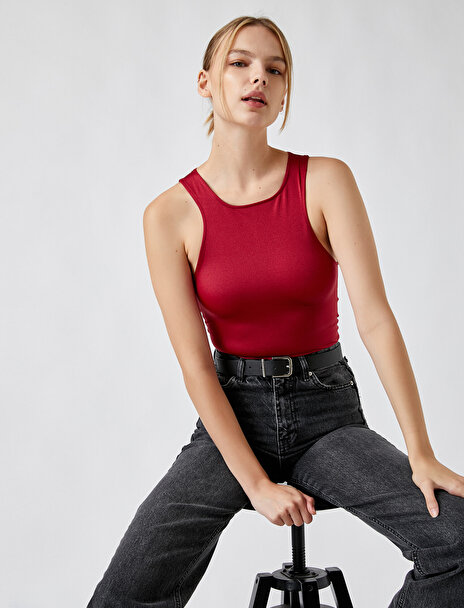 Koton Kadın Halter Yaka Slim Fit Kolsuz Bluz Koton Kadın Halter Yaka Slim Fit Kolsuz Bluz