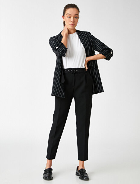 Koton Kadın Cepli Kemerli Pantolon Önden Pileli