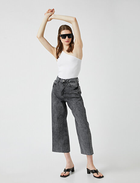 Koton Kadın Rahat Kesim Yüksek Bel Geniş Kısa Paça - Sandra Jean