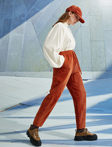 Koton Kadın Belden Bağlamalı Kadife Pantolon