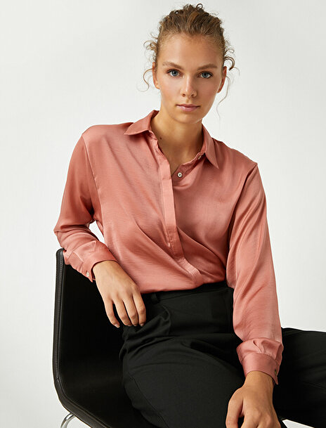 Koton Kadın Klasik Yaka Gizli Düğmeli Uzun Kollu Gömlek