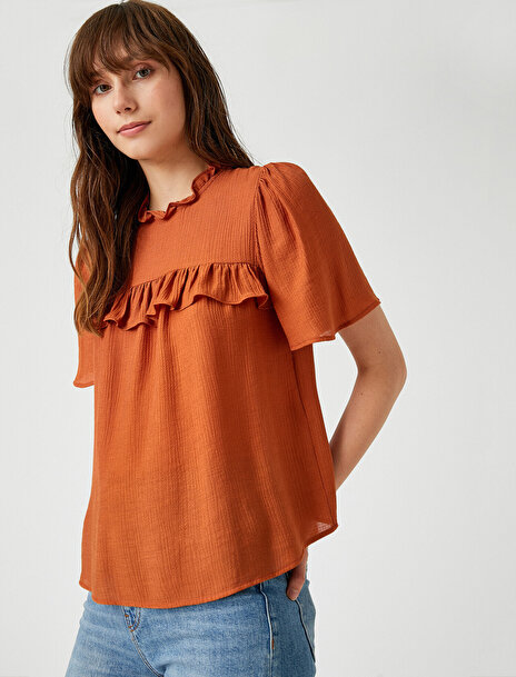 Koton Kadın Kısa Kollu Bluz Fırfırlı