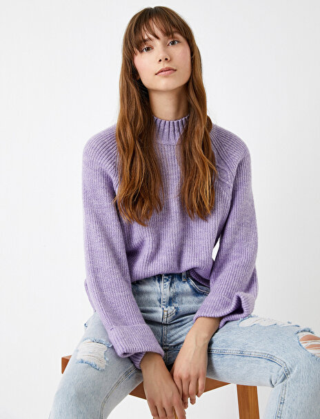 Koton Kadın Yarım Balıkçı Yaka Kolları Geniş Kazak