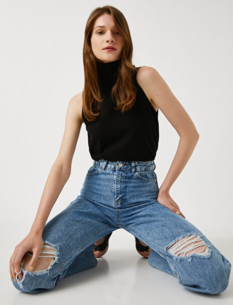 Koton Kadın Balıkçı Yaka Kolsuz Triko Atlet Koton Kadın Balıkçı Yaka Kolsuz Triko Atlet