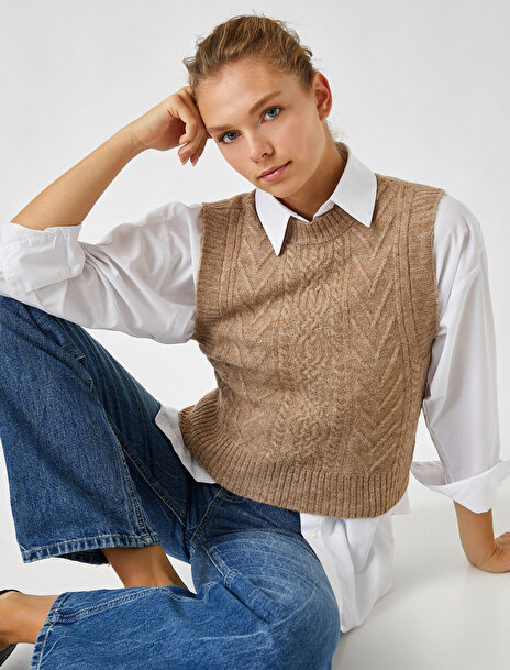 Koton Kadın Dik Yaka Triko Süveter Örgü Desenli