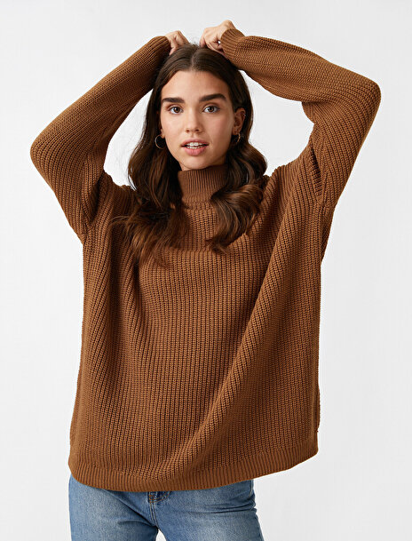 Koton Kadın Balıkçı Yaka Oversize Kazak