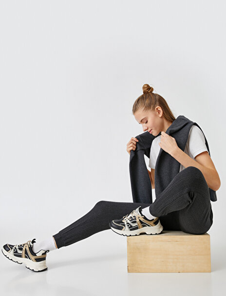 Koton Ole Genç Kız Beli Lastikli Fitilli Cepli Jogger Pantolon Koton Ole Genç Kız Beli Lastikli Fitilli Cepli Jogger Pantolon