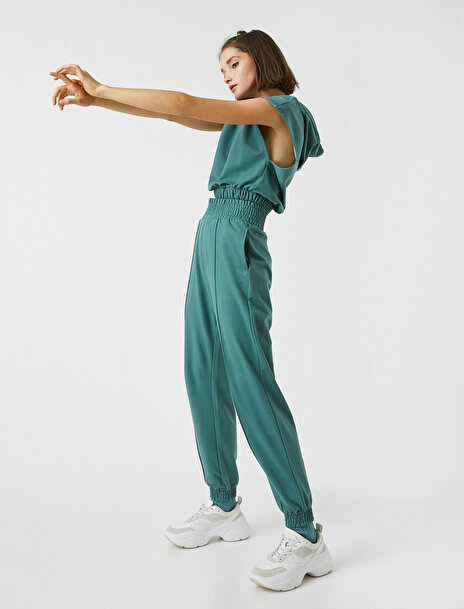 Koton Ole Genç Kız Önden Şeritli Yüksek Bel Jogger Eşofman Altı Koton Ole Genç Kız Önden Şeritli Yüksek Bel Jogger Eşofman Altı