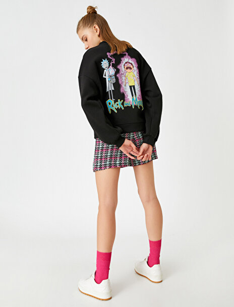 Koton Ole Genç Kız Rick and Morty Lisanslı Baskılı Uzun Kollu Sweatshirt Koton Ole Genç Kız Rick and Morty Lisanslı Baskılı Uzun Kollu Sweatshirt