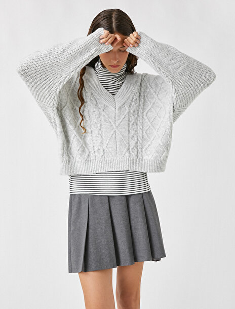 Koton Ole Genç Kız V Yaka Saç Örgü Detaylı Kazak