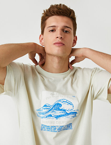 Koton Erkek Dalga Baskılı Oversize Tişört Pamuklu Koton Erkek Dalga Baskılı Oversize Tişört Pamuklu