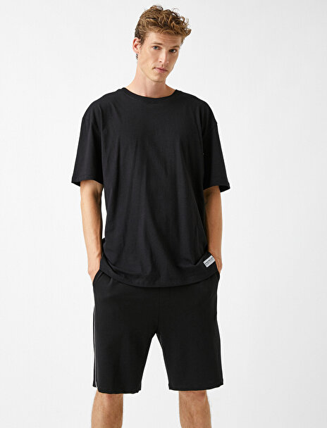 Koton Erkek Oversize Basic Tişört Pamuklu Koton Erkek Oversize Basic Tişört Pamuklu