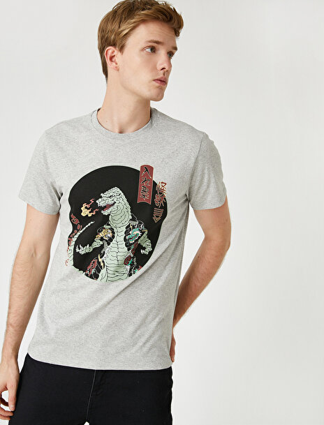 Koton Erkek Ejderha Baskılı Tişört Koton Erkek Ejderha Baskılı Tişört