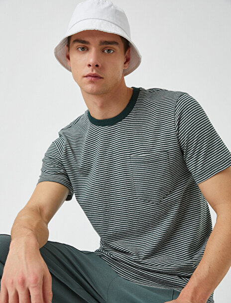 Koton Erkek Cepli Çizgili Basic Tişört
