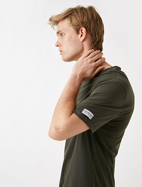 Koton Erkek Long Fit Basic Tişört