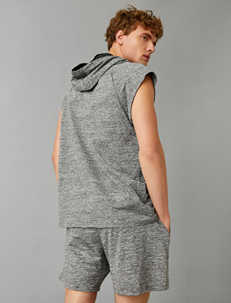 Koton Erkek Kapüşonlu Spor Tişört Kolsuz