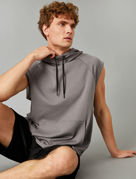 Koton Erkek Kapşonlu Kısa Kollu Spor Sweatshirt