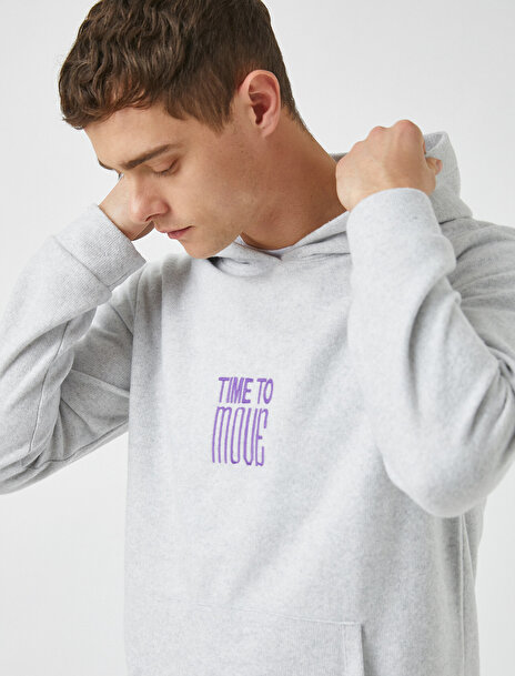 Koton Erkek Slogan İşlemeli Sweatshirt Kapşonlu Koton Erkek Slogan İşlemeli Sweatshirt Kapşonlu