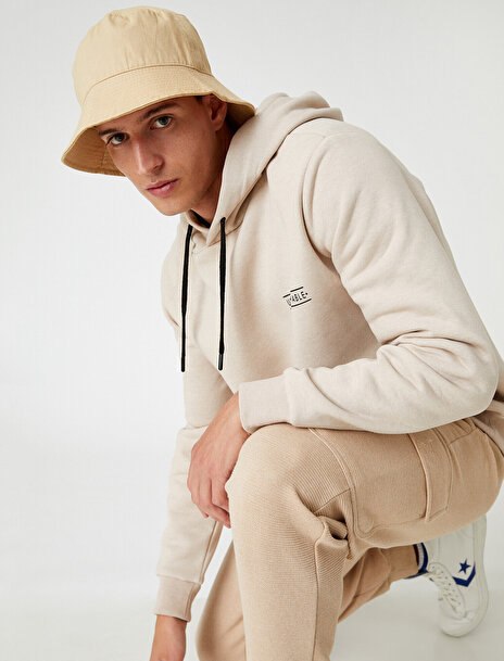 Koton Erkek Oversize Minimal Baskılı Kapşonlu Sweatshirt Koton Erkek Oversize Minimal Baskılı Kapşonlu Sweatshirt