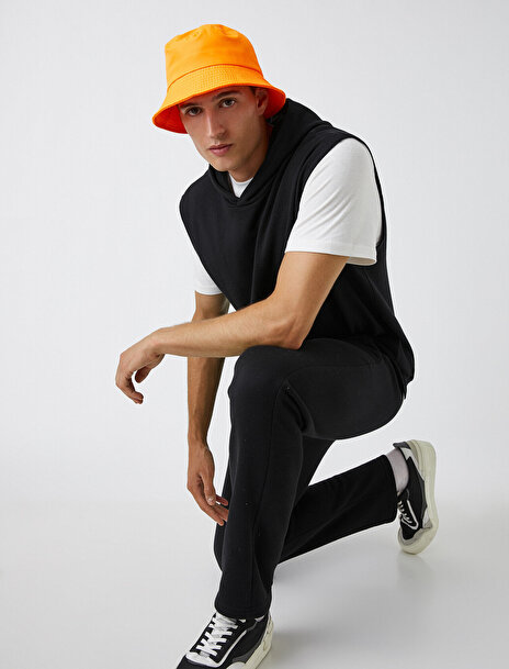 Koton Erkek Kapşonlu Kolsuz Sweatshirt