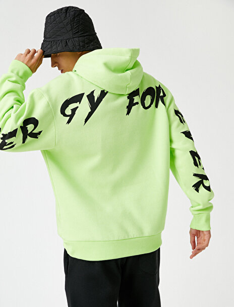 Koton Erkek Oversize Slogan Baskılı Sweatshirt
