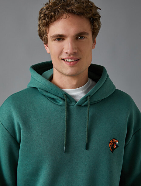 Koton Erkek Kaplan Baskılı Kapüşonlu Sweatshirt Koton Erkek Kaplan Baskılı Kapüşonlu Sweatshirt