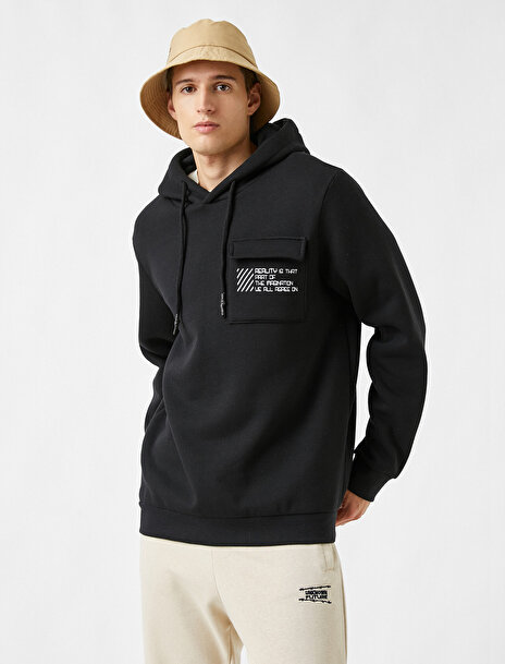 Koton Erkek Göğüs Cepli Oversize Kapüşonlu Sweatshirt