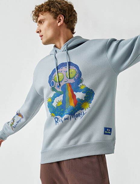 Koton Erkek Rick and Morty Kapşonlu Sweatshirt Lisanslı Baskılı Koton Erkek Rick and Morty Kapşonlu Sweatshirt Lisanslı Baskılı