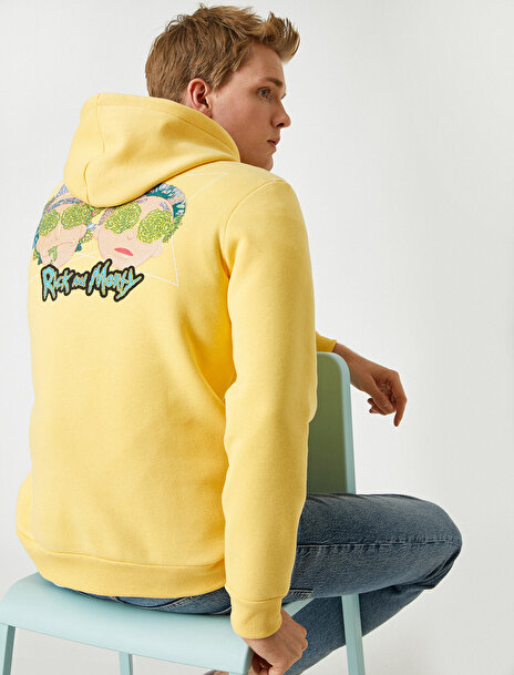 Koton Erkek Rick and Morty Kapüşonlu Sweatshirt Lisanslı Baskılı Koton Erkek Rick and Morty Kapüşonlu Sweatshirt Lisanslı Baskılı