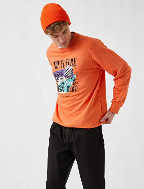 Koton Erkek Kaplan Baskılı Kapüşonlu Sweatshirt Koton Erkek Kaplan Baskılı Kapüşonlu Sweatshirt