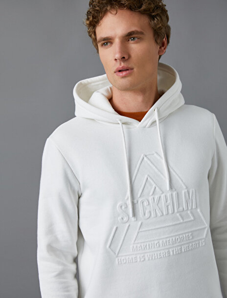 Koton Erkek Kabartma Baskılı Kapüşonlu Sweatshirt Koton Erkek Kabartma Baskılı Kapüşonlu Sweatshirt